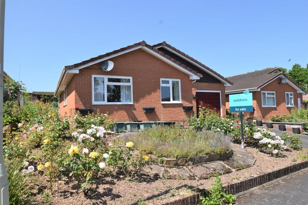 Westcott Road, Tiverton, Devon, EX16 3 bed bungalow - £360,000