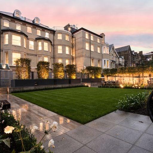 Arkwright Road, London, NW3 4 bed apartment - £11,245 pcm (£2,595 pw)