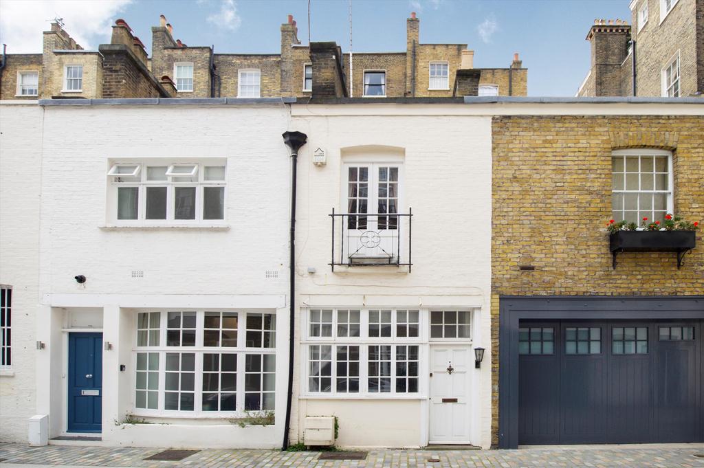 Eaton Terrace Mews, London, SW1W 2 bed terraced house - £1,100,000