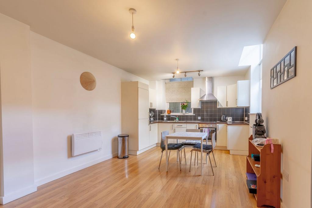Hockley House, 23 Woolpack Lane... 1 bed flat - £125,000