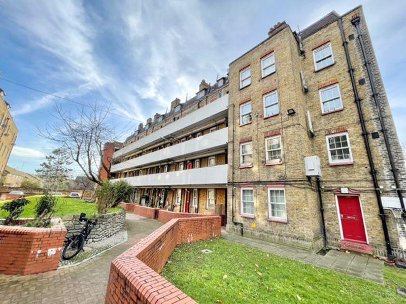 Doddington Grove, SE17 1 bed apartment - £1,599 pcm (£369 pw)