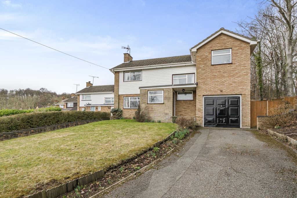 High Wycombe, Buckinghamshire, HP13 4 bed detached house - £675,000