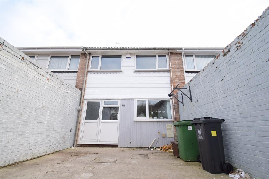 The Hawthorns, Cardiff 3 bed house - £1,275 pcm (£294 pw)