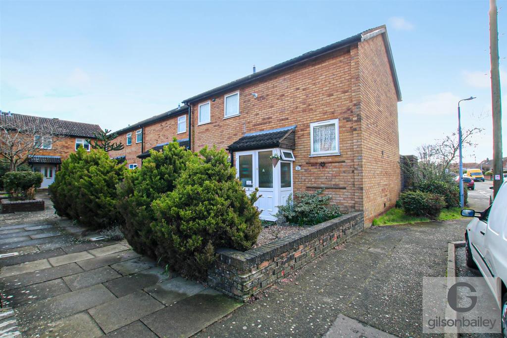 Hawthorne Avenue, Hellesdon 3 bed end of terrace house - £250,000