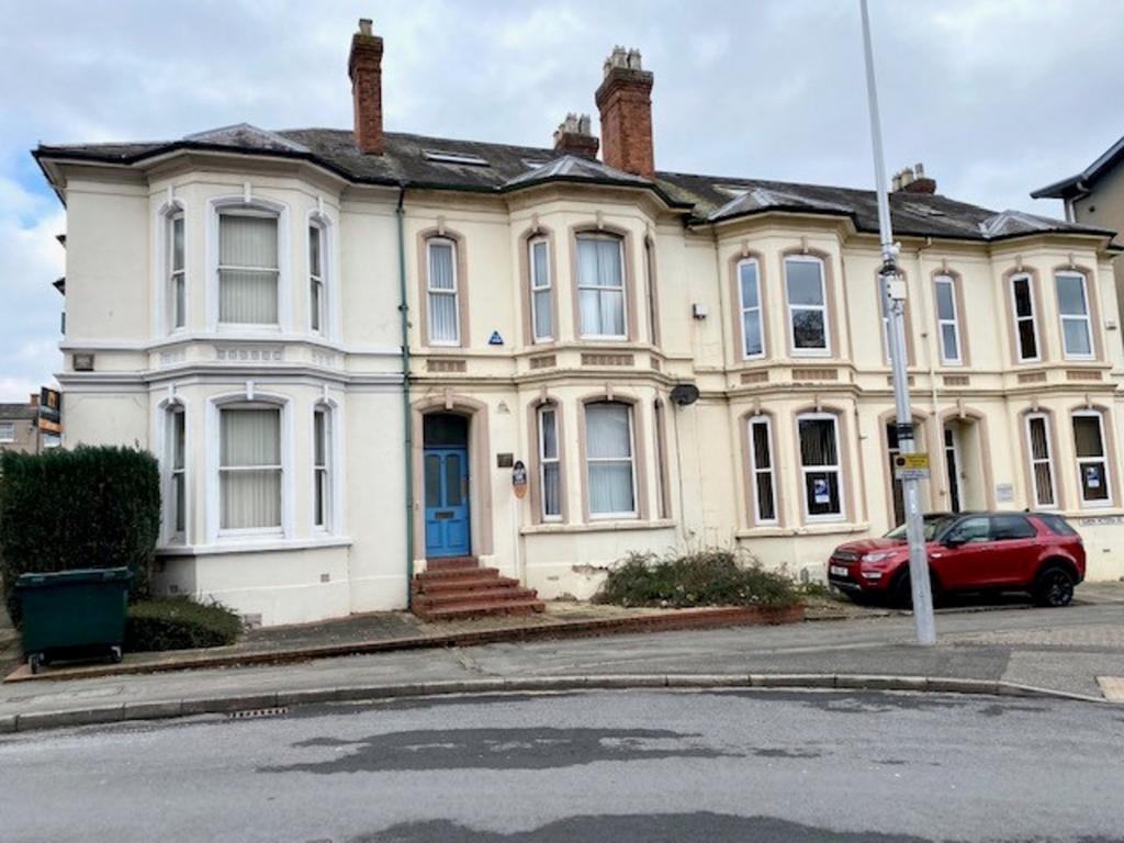 Queen Victoria Road, Coventry, CV1 7 bed terraced house - £515,000