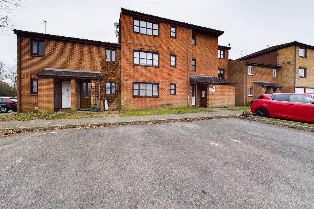 New Court, Cowley, Uxbridge, UB8 Studio - £100,000