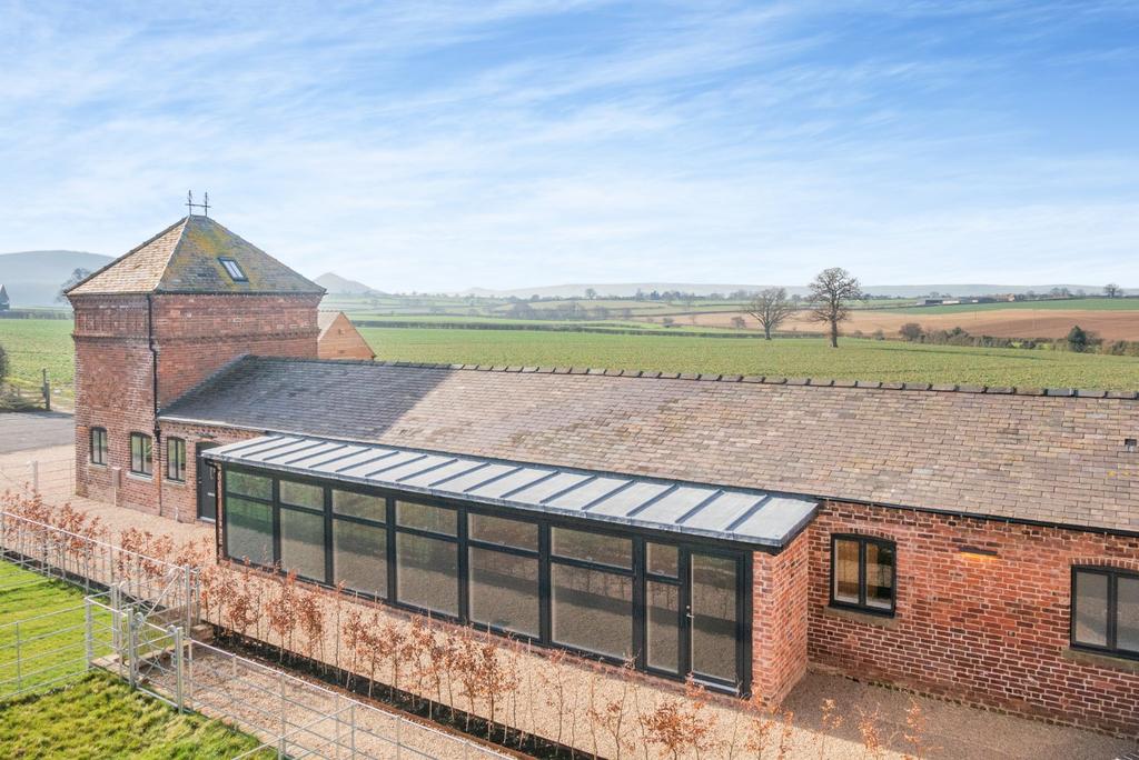 Castle Barns, Acton Burnell, Shrewsbury, Shropshire 4 bed barn ...