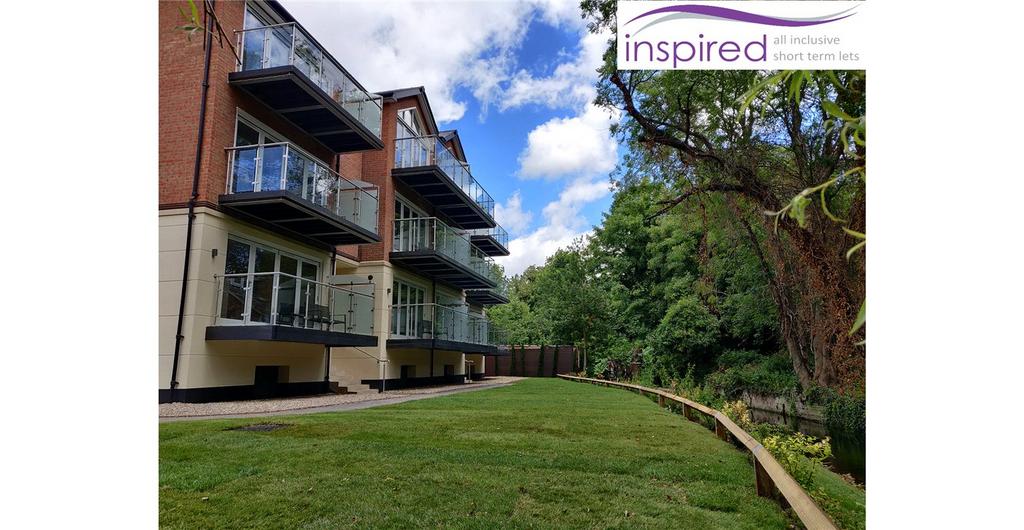 St Stephens Road, Canterbury, CT2 2 bed apartment - £3,250 pcm (£750 pw)