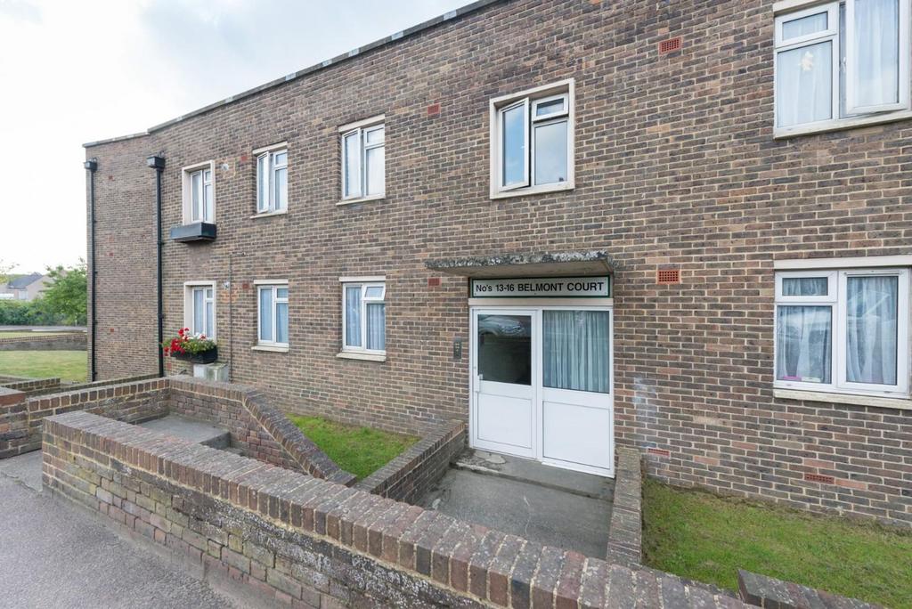 Park Road, Ramsgate, CT11 2 bed flat - £155,000