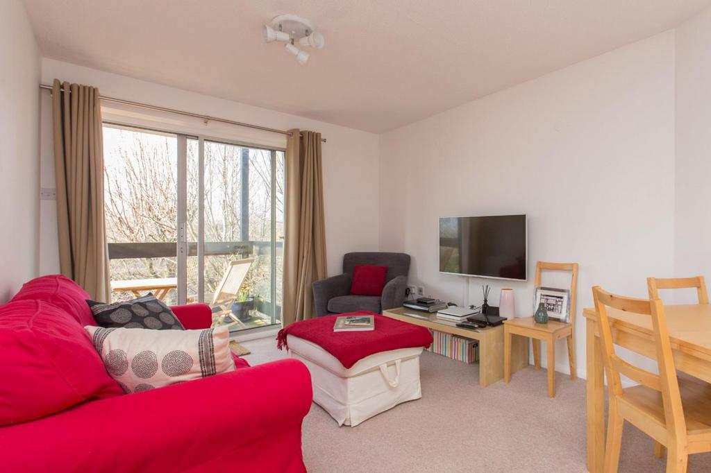 Stour Street, Stour Court Stour Street, CT1 2 bed property - £295,000