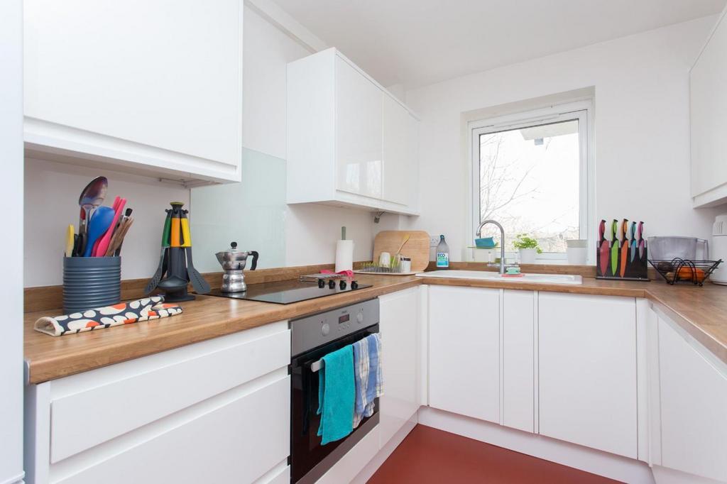 Stour Street, Stour Court Stour Street, CT1 2 bed property - £295,000