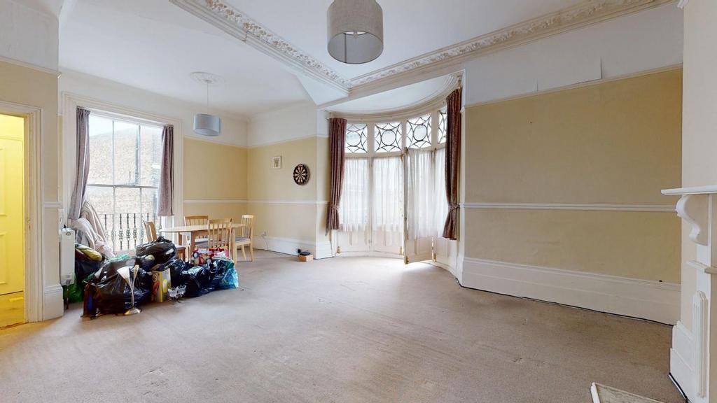 Augusta Road, Ramsgate, CT11 1 bed flat - £160,000