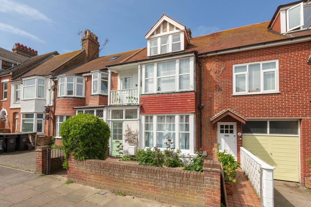 Westcliff Road, Margate, CT9 8 bed terraced house - £550,000