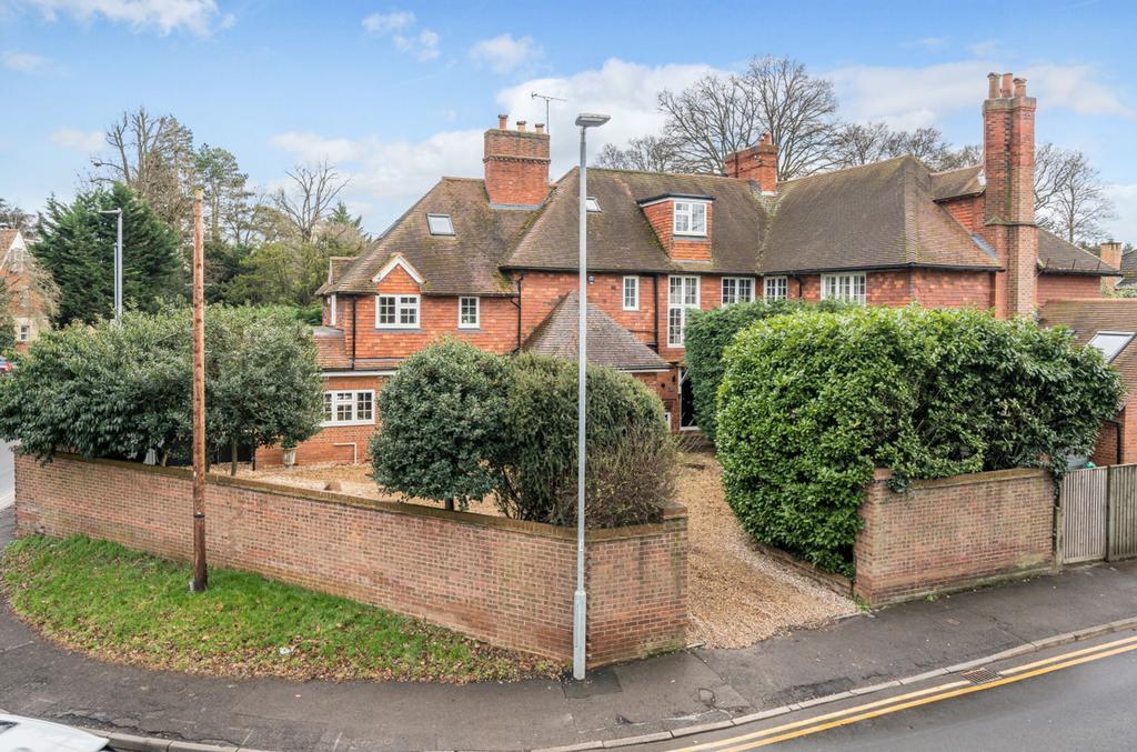 Rectory Road, Wokingham, RG40 5 bed detached house for sale - £1,175,000