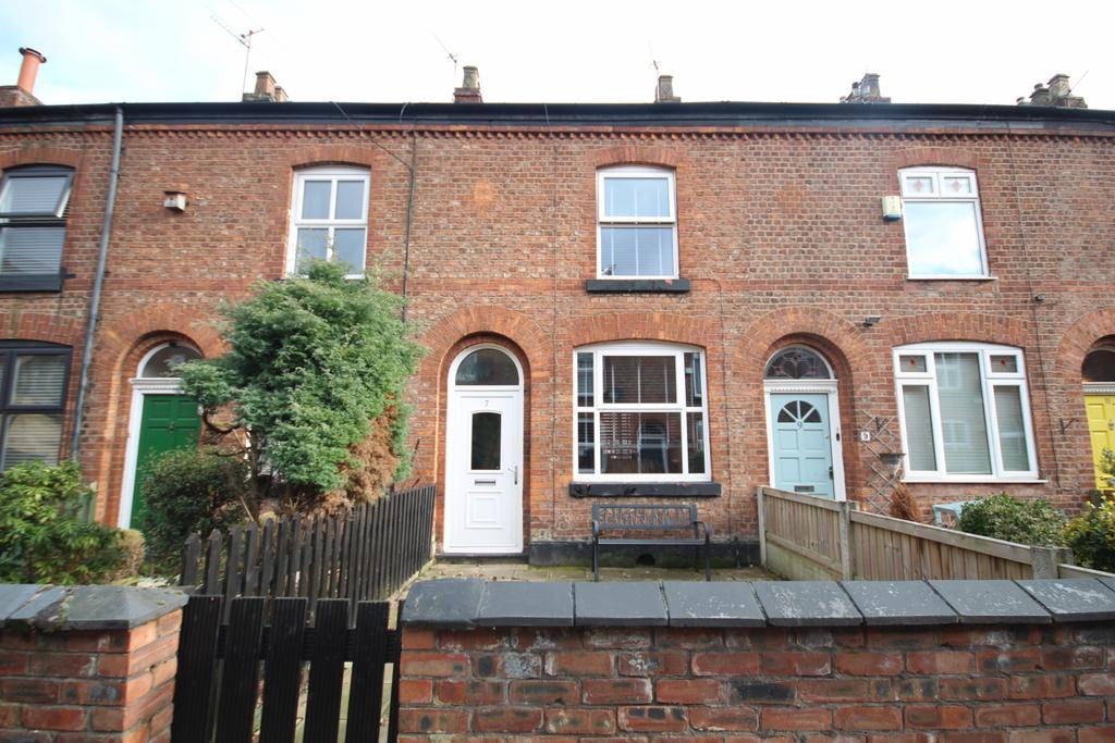Trafford Grove, Stretford, M32 8LN 2 bed terraced house - £270,000