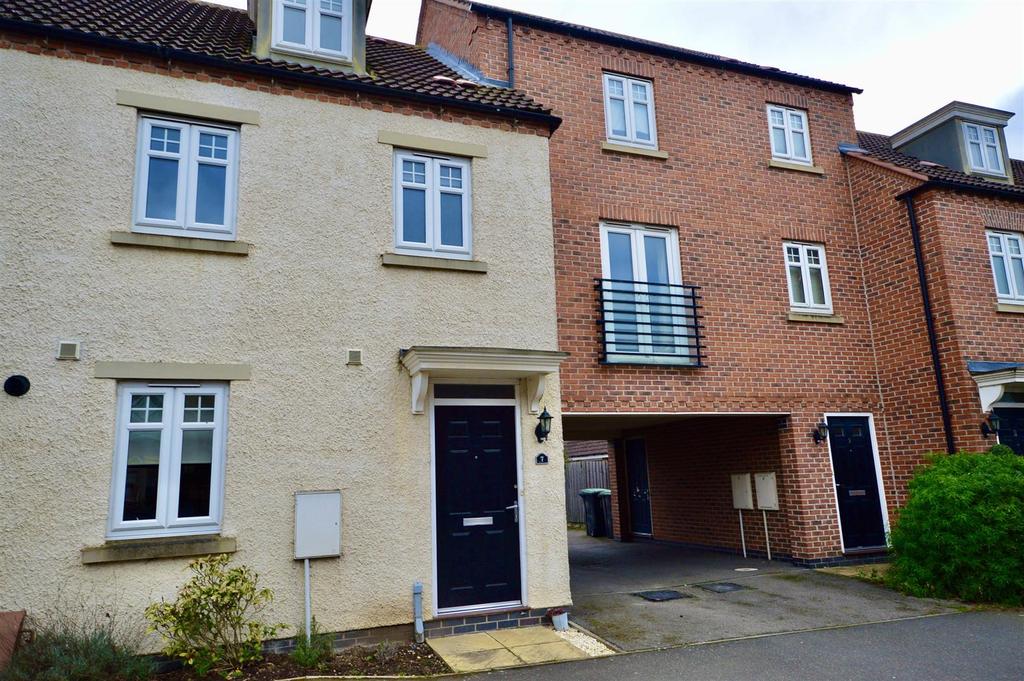 Severus Crescent North Hykeham Lincoln 3 Bed House £950 Pcm £219 Pw