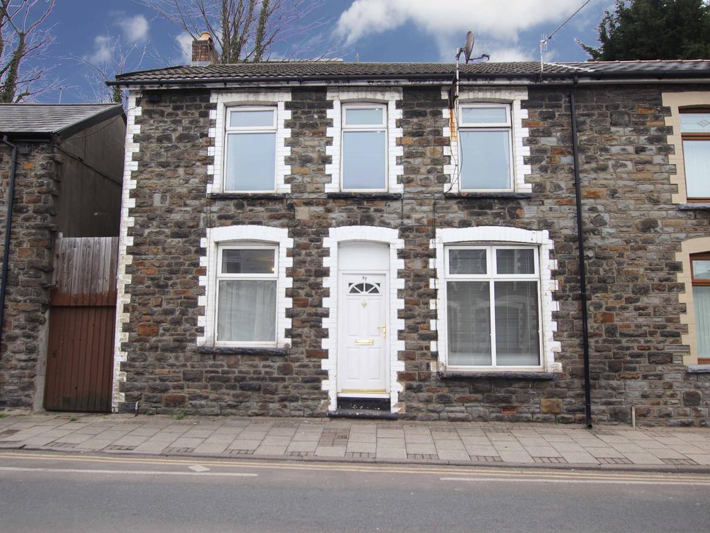 North Road, Porth, CF39 9SG 3 bed end of terrace house - £90,000