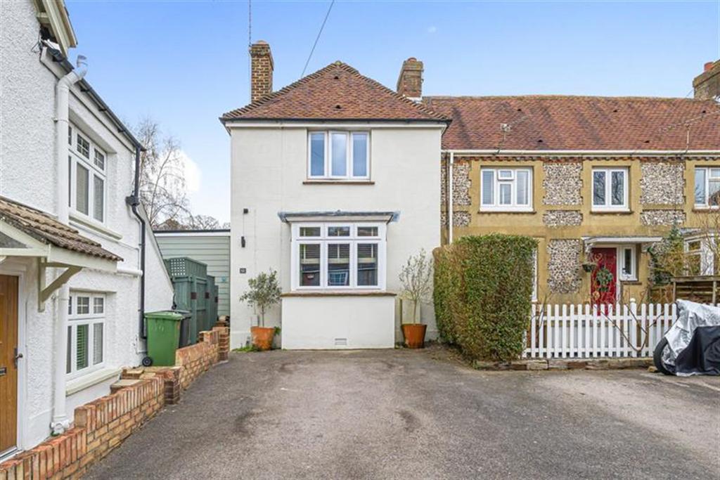 London Road, Horndean, Waterlooville... 2 bed end of terrace house - £ ...