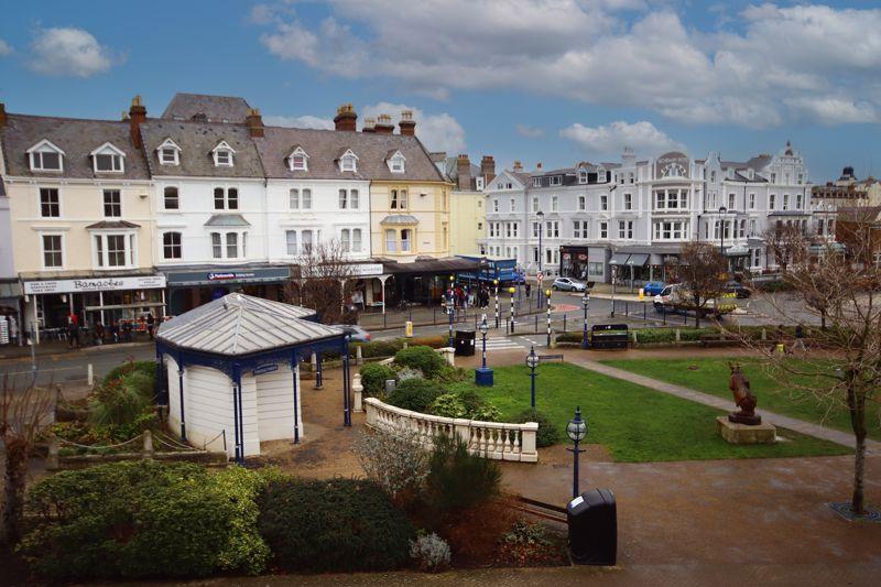 Mostyn Street, Llandudno 1 bed apartment for sale - £95,000
