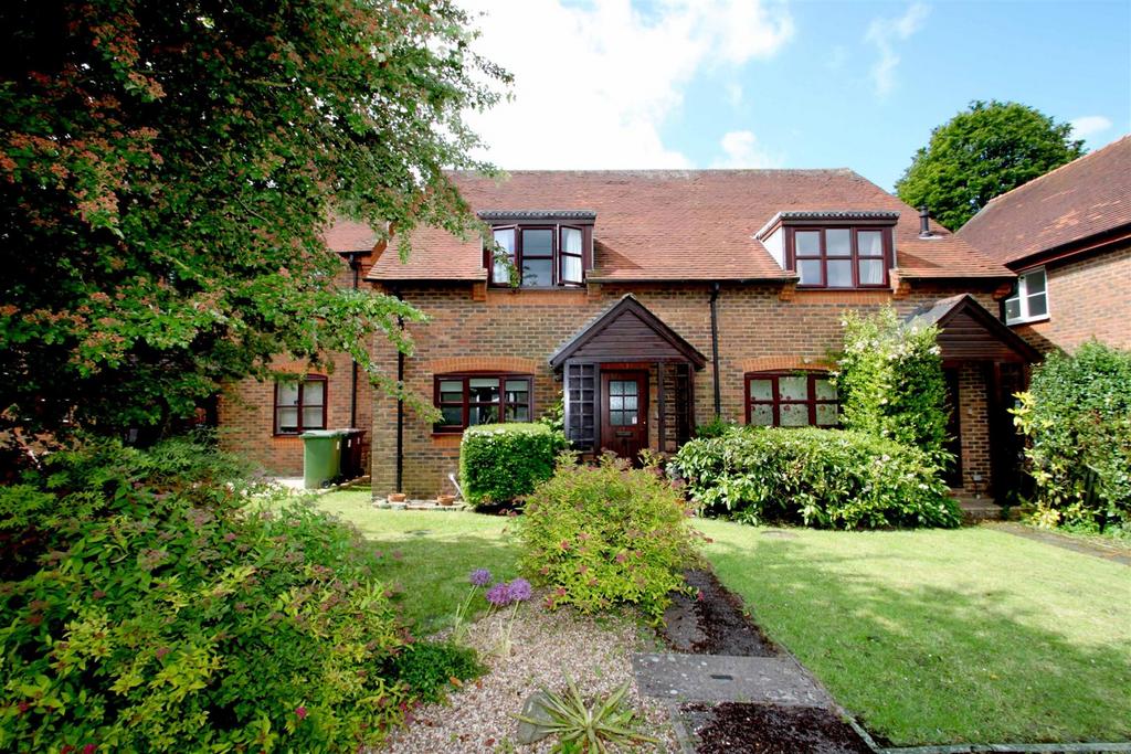 WATLINGTON 3 bed semi-detached house - £465,000