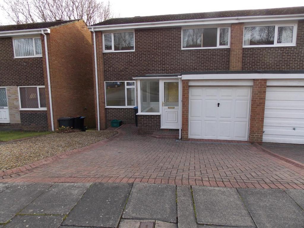 Staindrop Road, Newton Hall 3 bed semi-detached house - £895 pcm (£207 pw)
