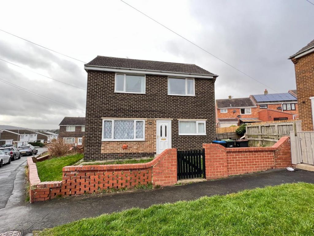 Jubilee Crescent, Shildon 2 bed end of terrace house - £70,000