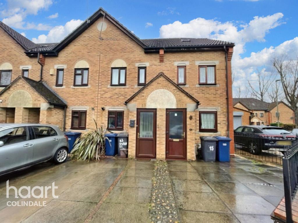 Swan Drive, NW9 3 bed townhouse - £500,000