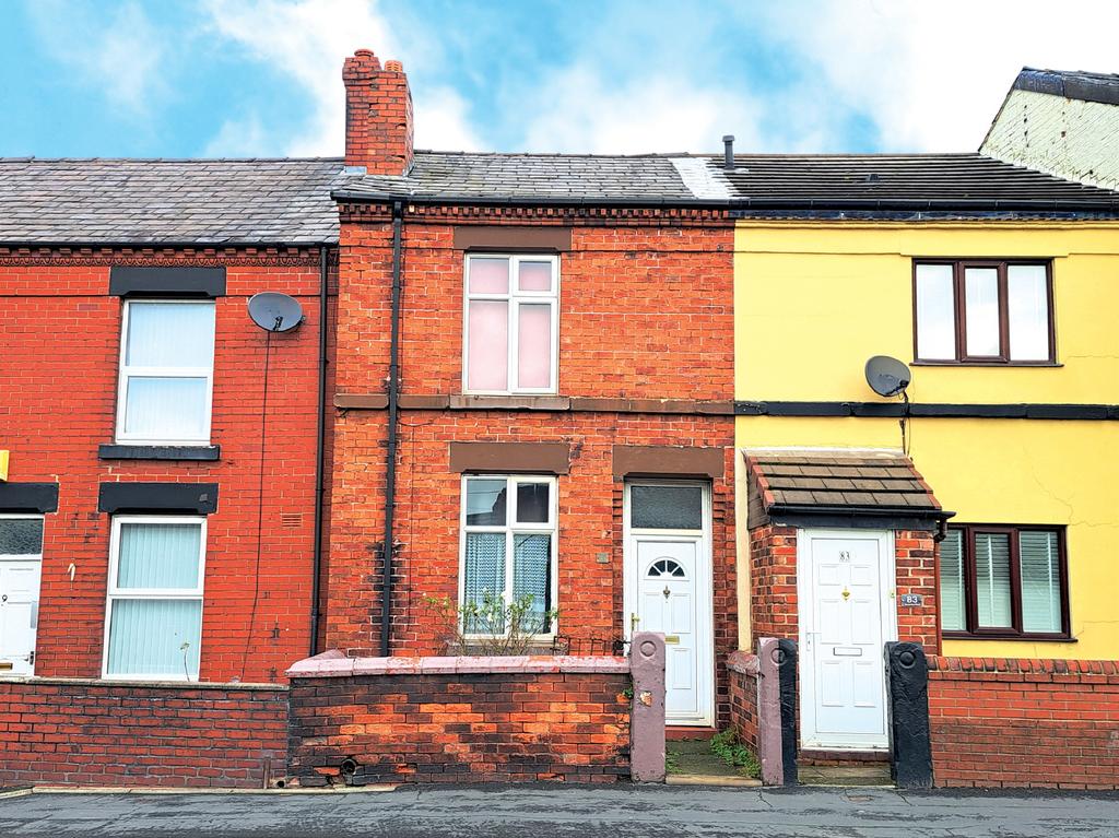 81 Broad Oak Road, St Helens 2 bed terraced house - £30,000