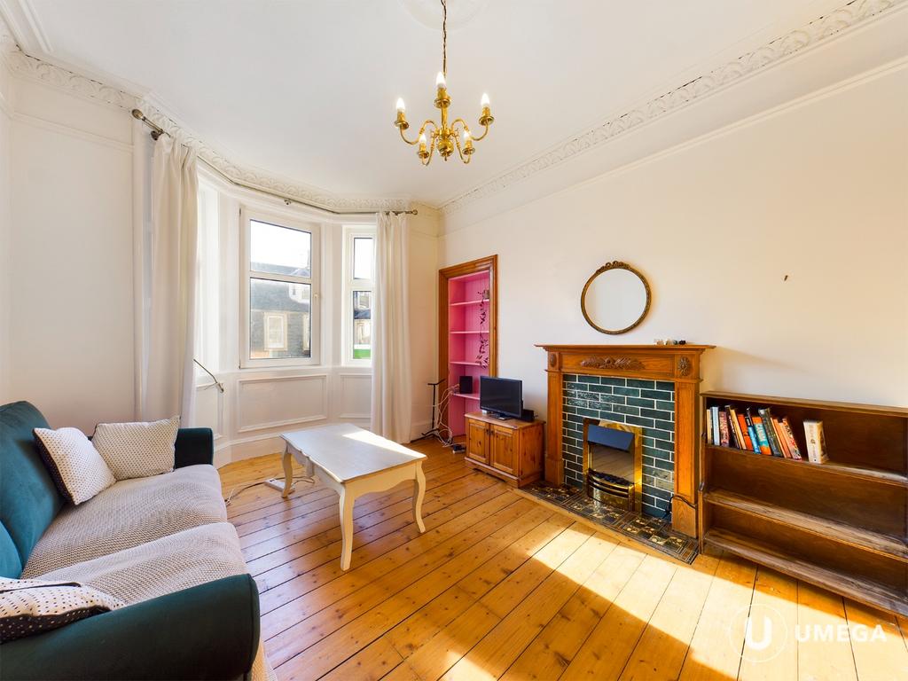 Restalrig Road, Restalrig, Edinburgh... 1 bed flat - £895 pcm (£207 pw)