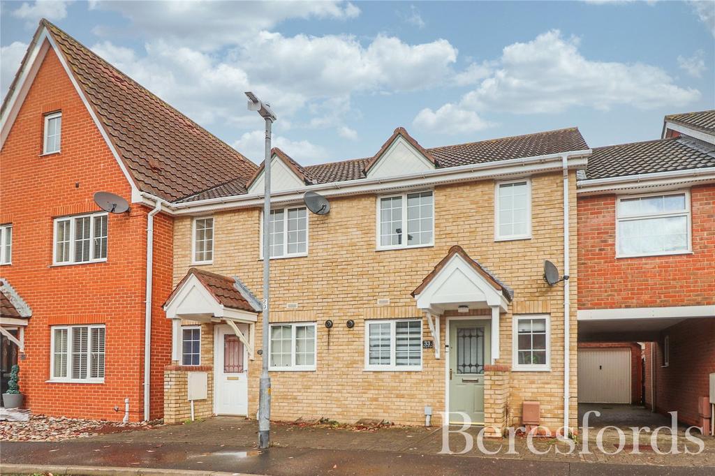 Titus Way, Colchester, CO4 2 bed end of terrace house - £280,000