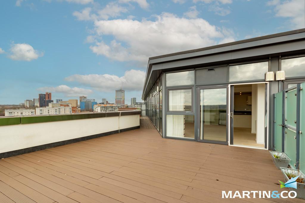 Mason Way, Park Central, B15 2 bed penthouse - £1,600 pcm (£369 pw)