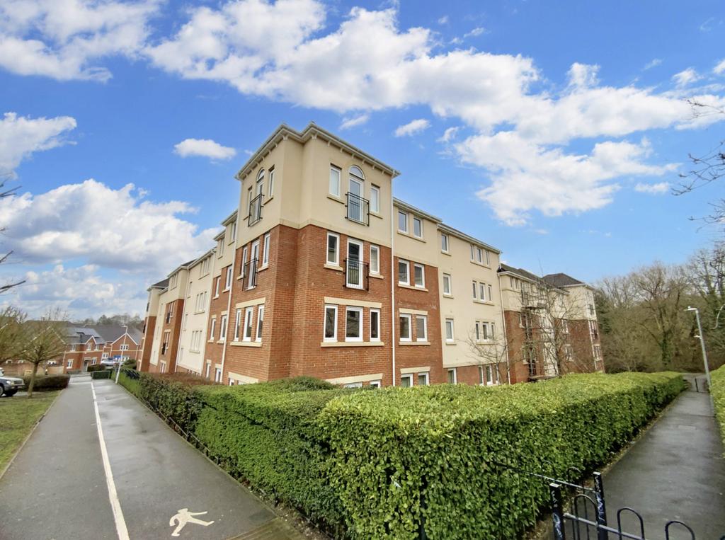 Queripel Close, Tunbridge Wells TN2 1 bed apartment - £995 pcm (£230 pw)