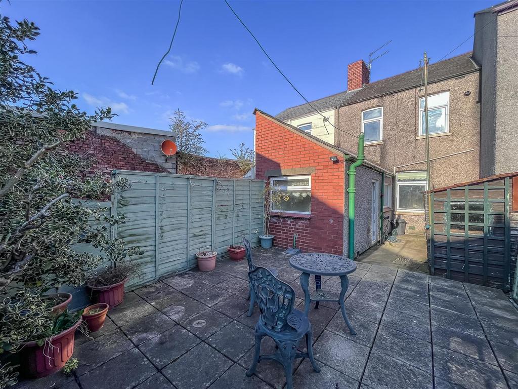 Duckpool Road, Newport 3 bed terraced house - £140,000