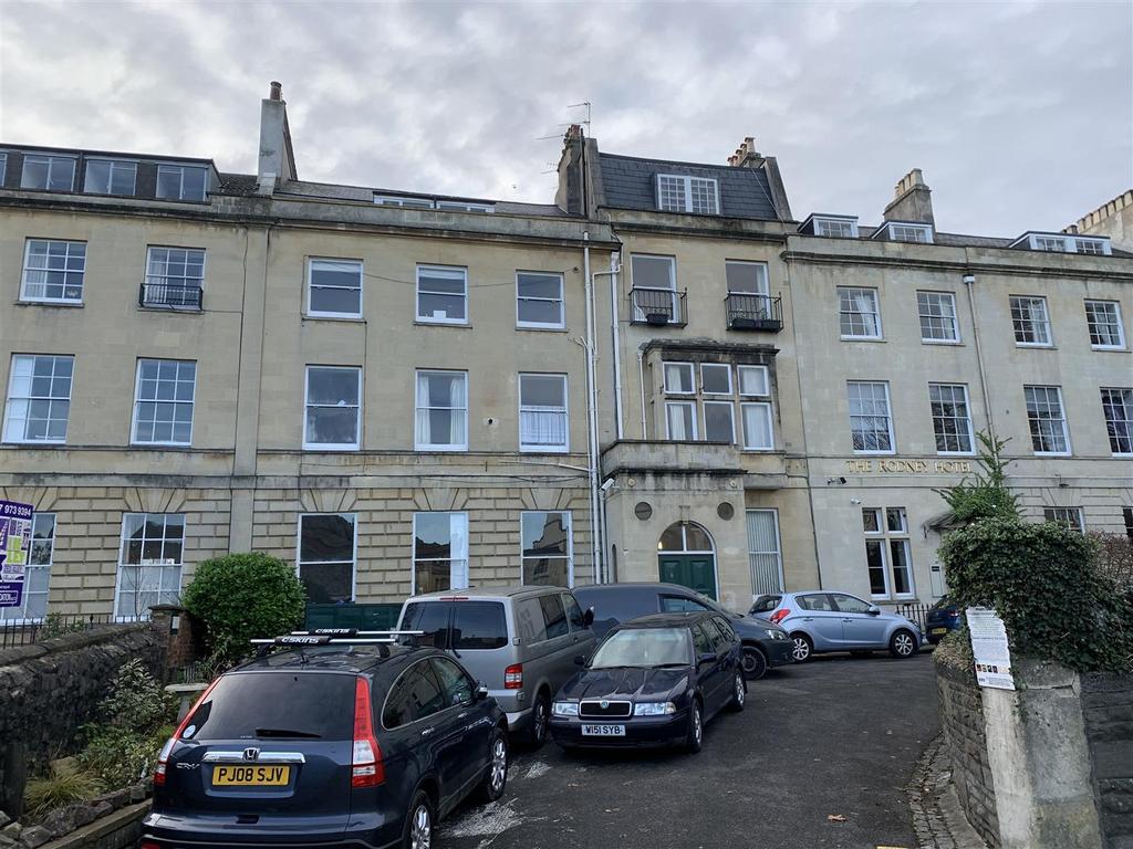 Rodney Place -Clifton Bristol 2 bed flat - £1,500 pcm (£346 pw)