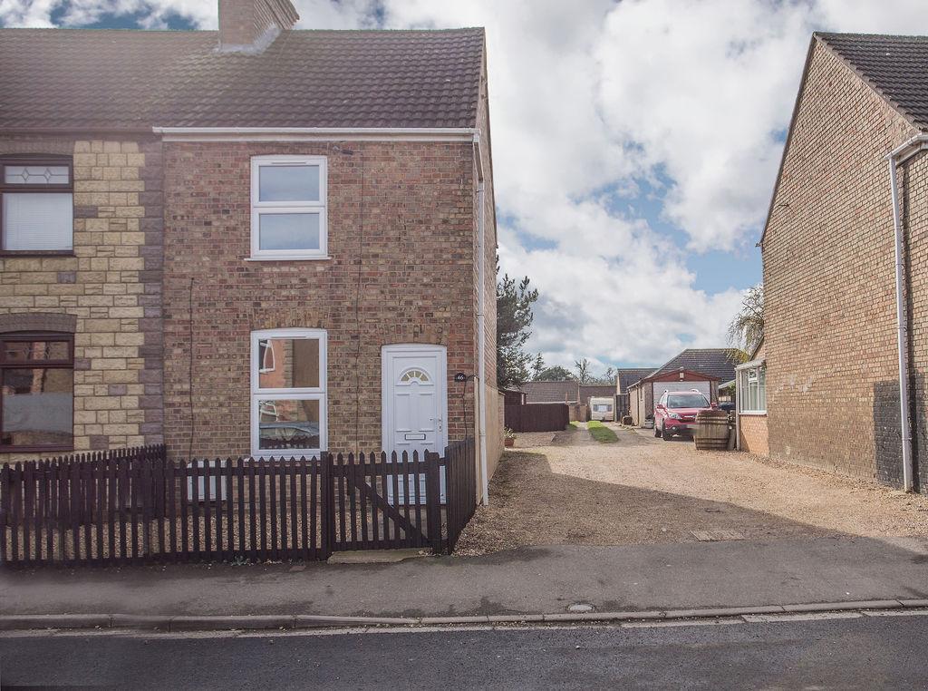 New Road, Whittlesey, PE7 2 bed house - £187,500