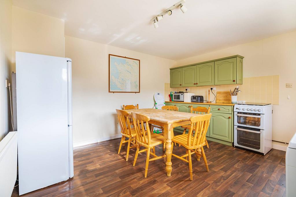 An Airidh, Recharn, Lochinver, IV27 4JB 4 bed detached house - £275,000