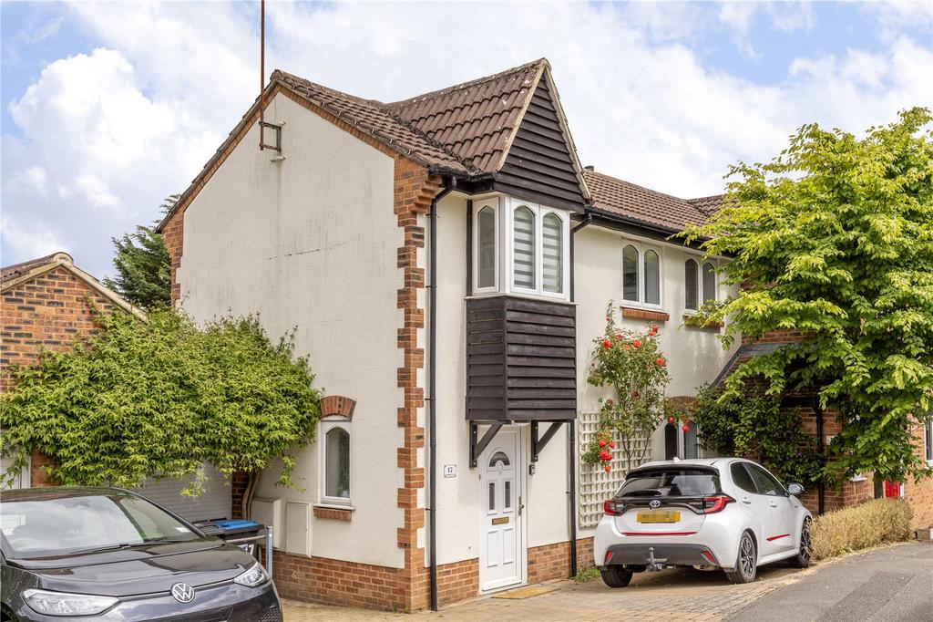 Merling Croft Northchurch Berkhamsted Hertfordshire Hp4 3 Bed Semi