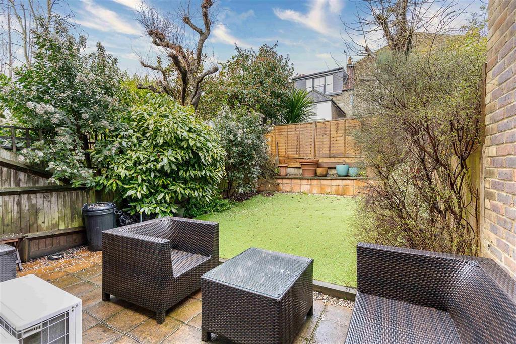 Berridge Mews, West Hampstead, NW6 3 bed house - £1,400,000
