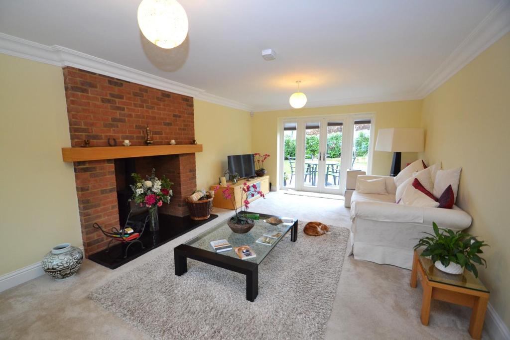 Birchwood Lodge, Saffron Ground... 5 bed detached house - £1,295,000