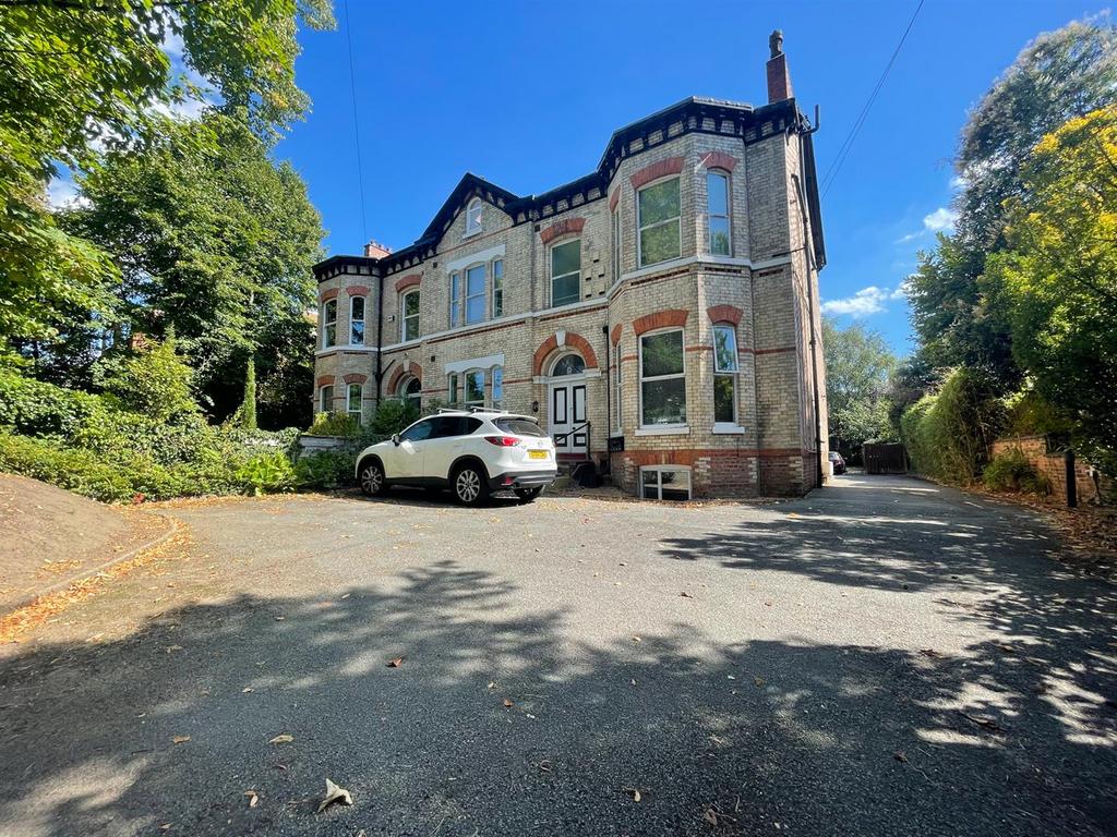 Palatine Road, West Didsbury M20 1 bed apartment - £895 pcm (£207 pw)
