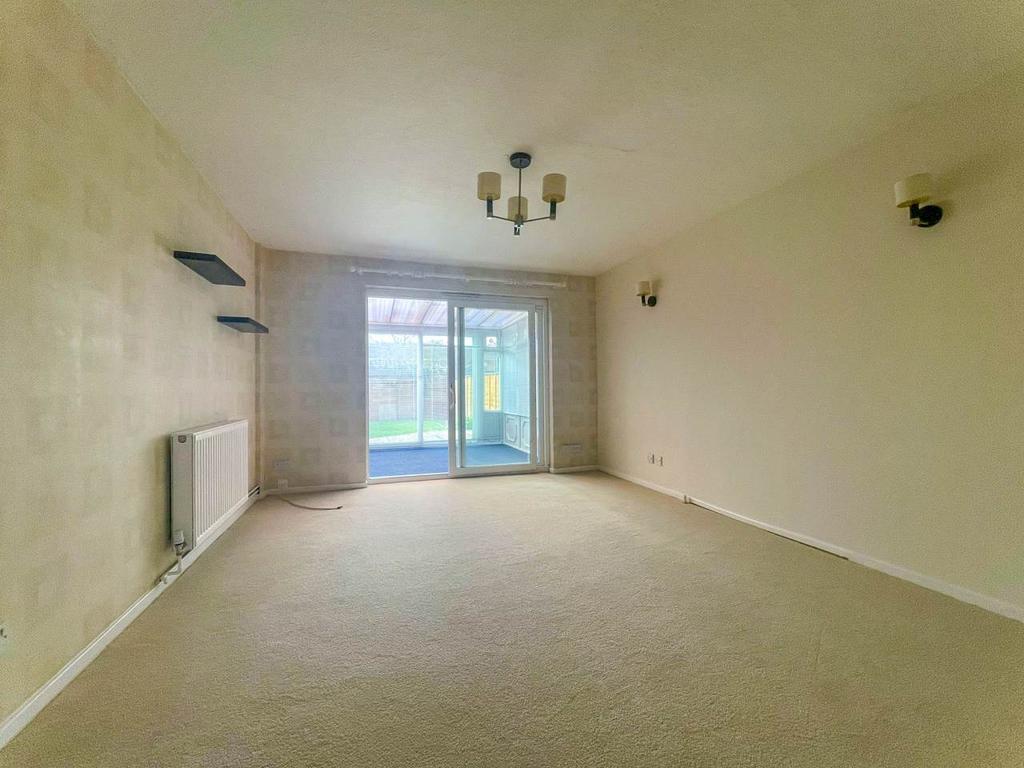 Tincleton Gardens Muscliffe 2 Bed Terraced House £1 150 Pcm £265 Pw