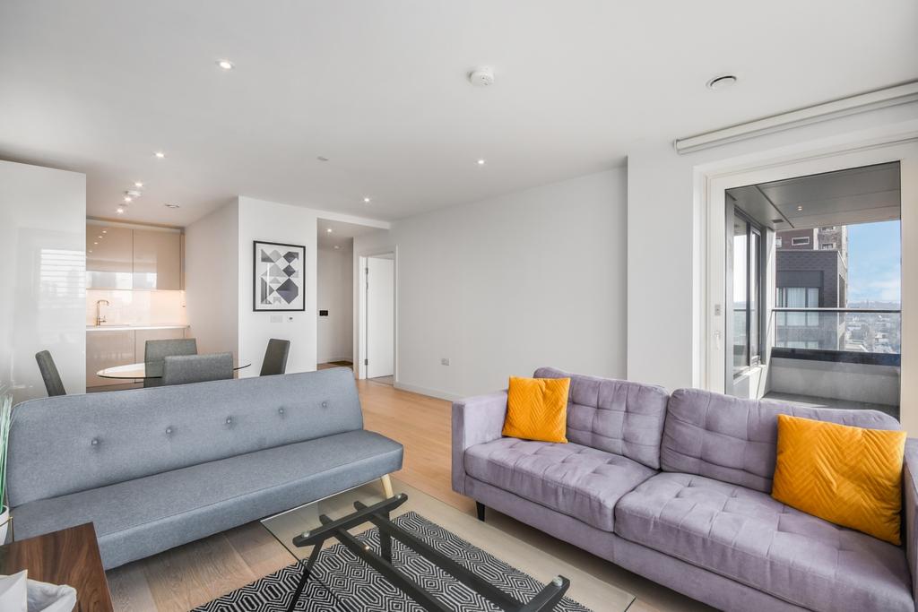Hurlock Heights, Elephant Park... 1 bed apartment - £2,383 pcm (£550 pw)