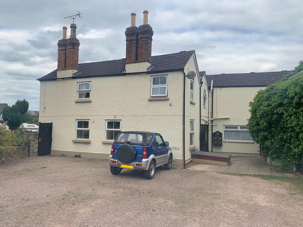 Flat, Wilton Post Office, Wilton... 1 bed flat - £575 pcm (£133 pw)