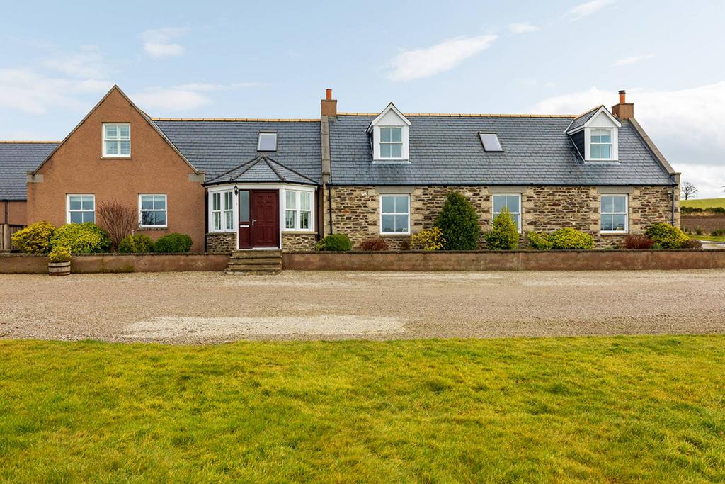 Baikiehill Farmhouse, Rothienorman... 4 bed detached house - £365,000