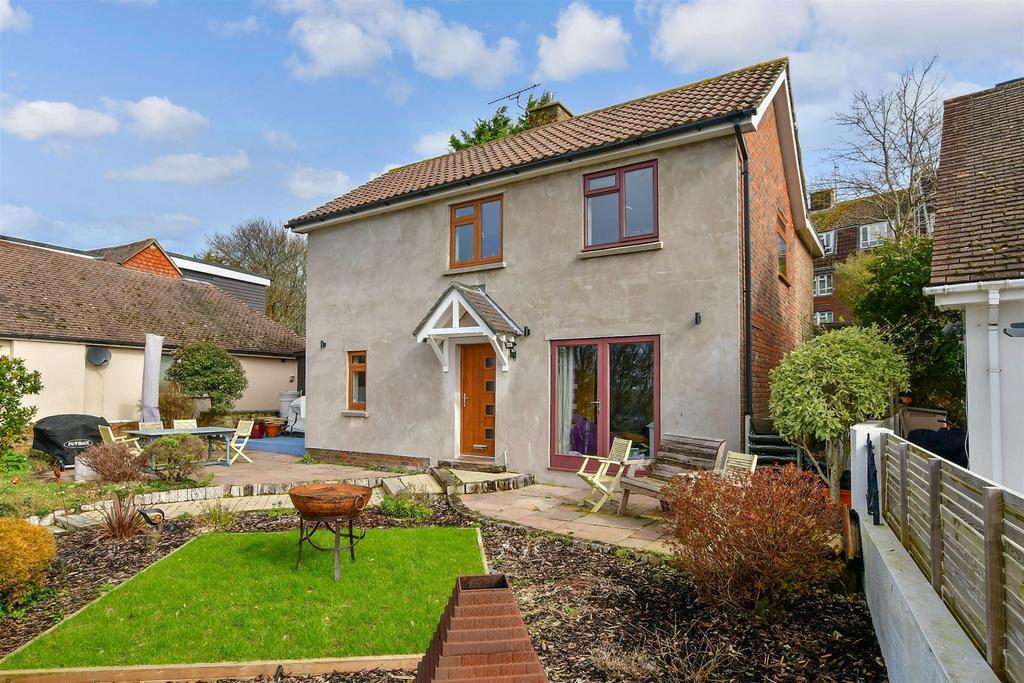 Carden Hill, Hollingbury, Brighton, East Sussex 4 bed detached house ...