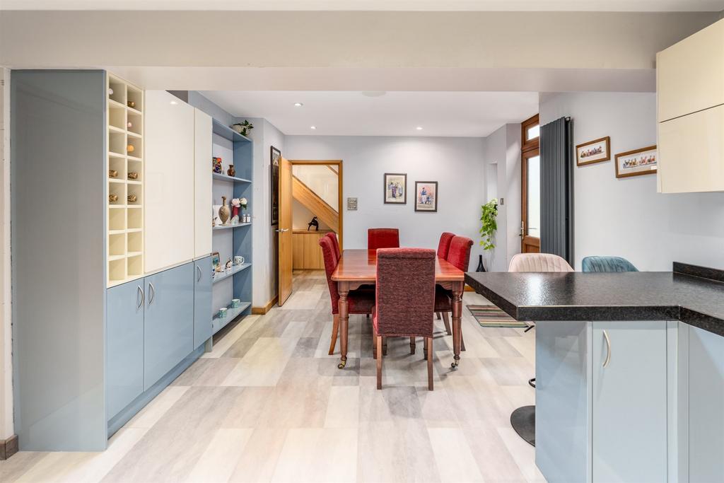 Carden Hill, Hollingbury, Brighton, East Sussex 4 bed detached house ...