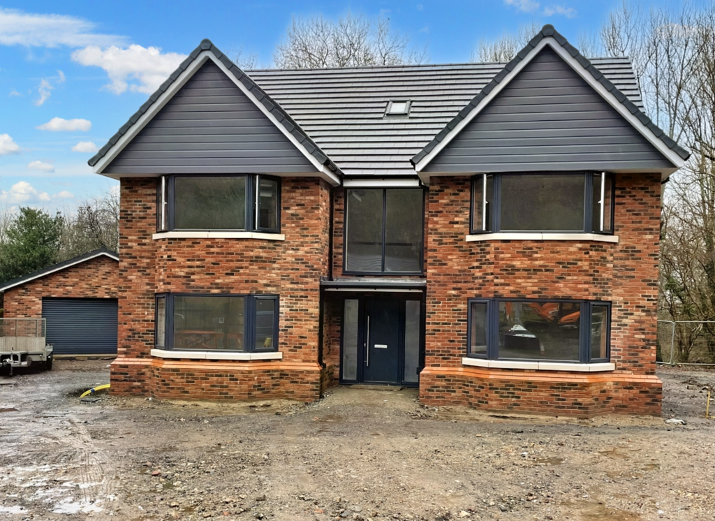 Cwmbach, Aberdare CF44 4 bed detached house - £450,000