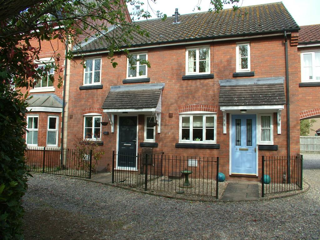 LONG STRATTON 2 bed property - £210,000
