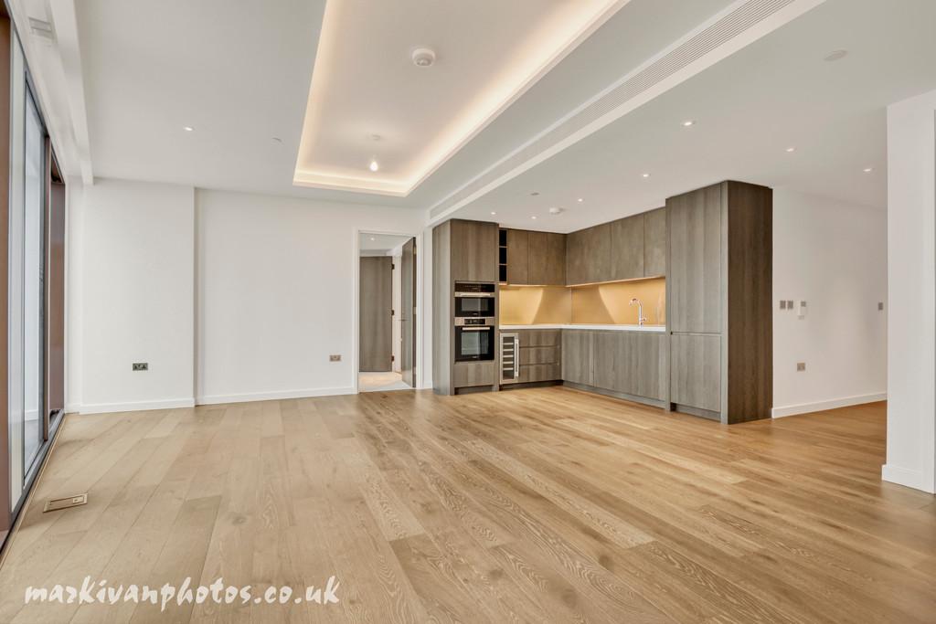 Thames City, Nine Elms SW8 2 bed apartment - £1,652,000