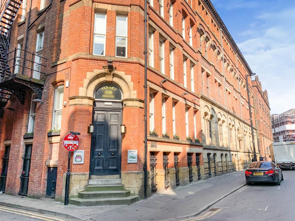 Finlays Warehouse, 56 Dale Street... 2 bed flat - £1,500 pcm (£346 pw)